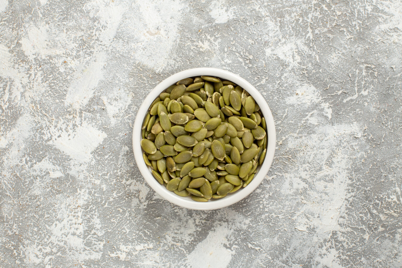 7 Proven Pumpkin Seeds Benefits For Skin & How to Use Them