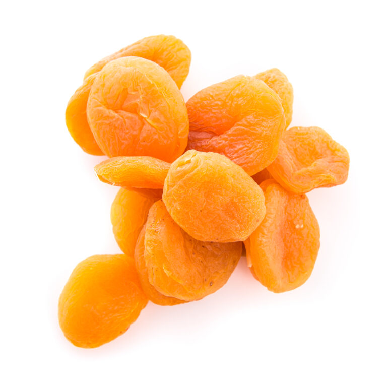 Dry Apricot: 8 Amazing Benefits & Reasons to Eat Them Daily